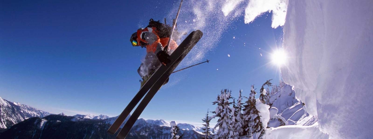 Alpine skiing Fairmont Hot Springs Resort Rocky Mountains British ...