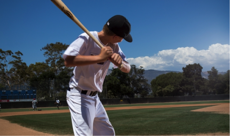 The Fundamentals of a Good Baseball Swing