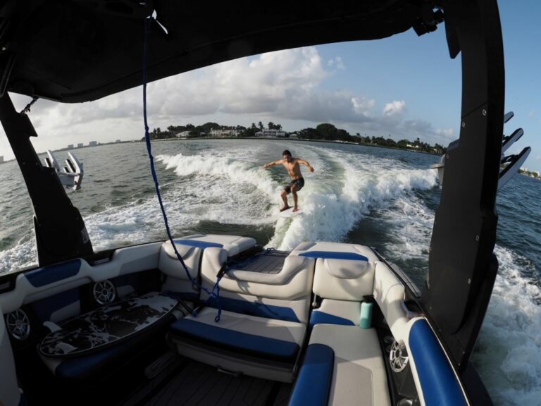 Wakesurfing Tips & Equipment Advice To Ride With Confidence